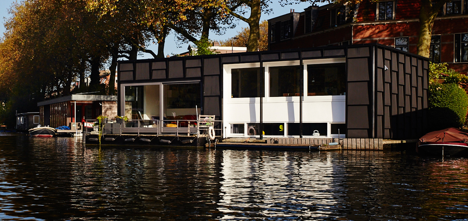 Woonark Sasker Fortuin en Bibian Jacobs, Utrecht - VLOT Woonboot van ...