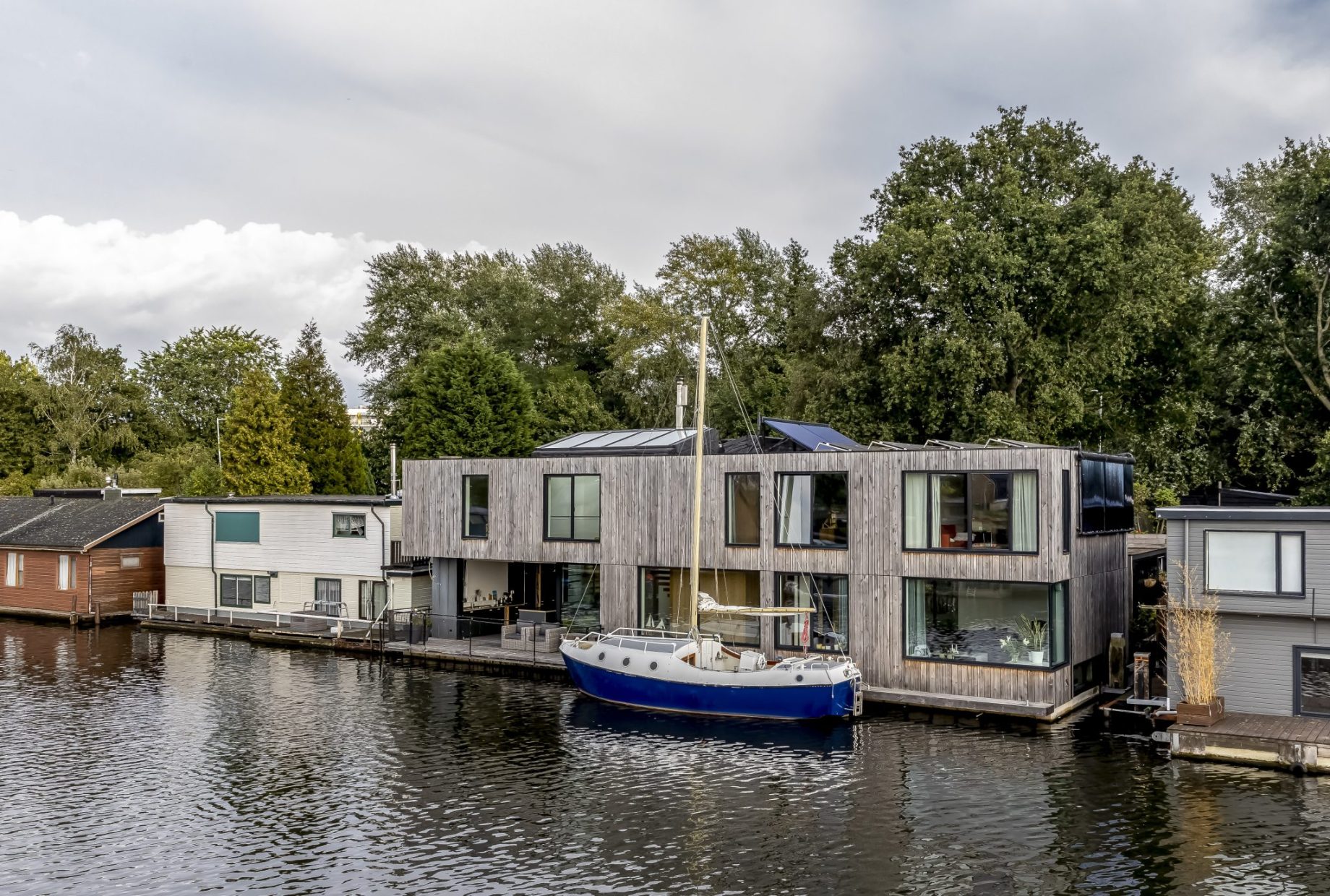 Woonark Aracana, Amsterdam - VLOT Woonboot van het Jaar-verkiezing
